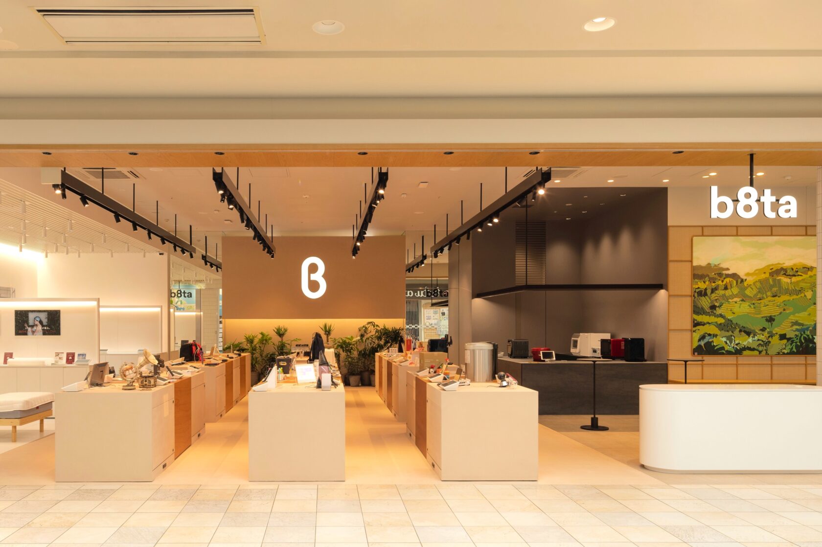 ハイブリッドバイクGFR-02 モビチェン付き を体験型ストア「b8ta」4店舗に出品。出品期間：2022年11月1日（火）～2023年1月31日（火） | glafit公式｜公道走行可能な ...